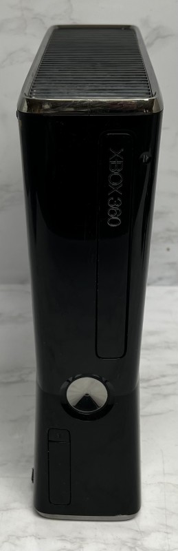 Xbox Xbox 360 S 250GB Black | 049100360660 | Cash Converters