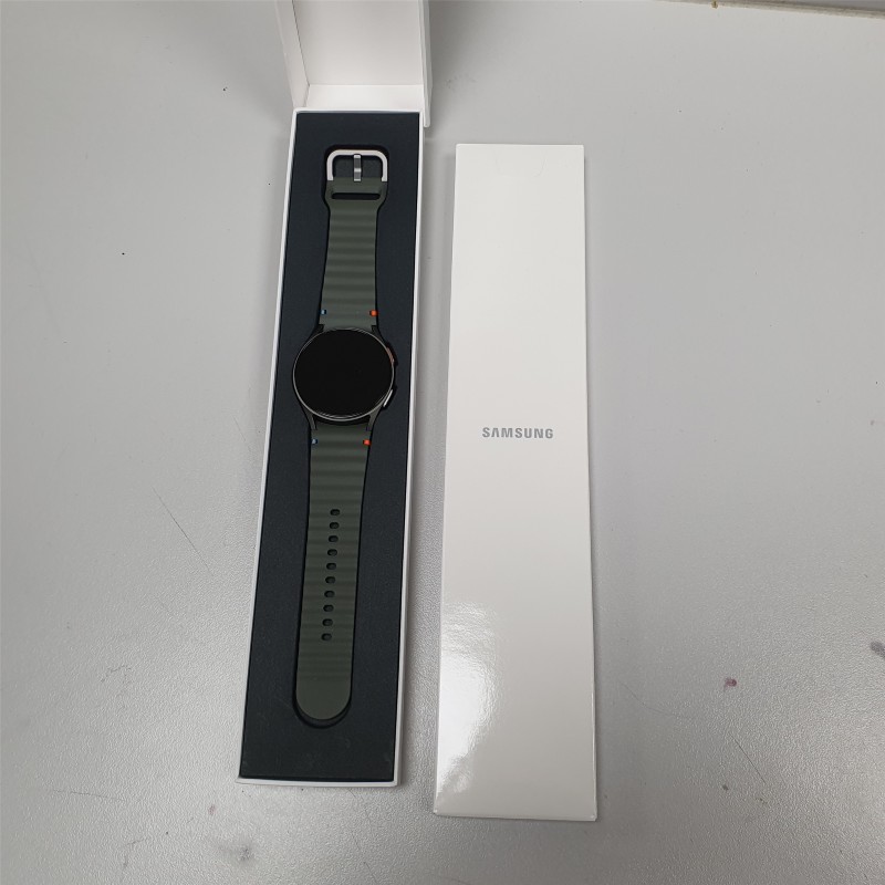 Apple Galaxy Watch 7 Sm-L300 Green | 046900117862 | Cash Converters