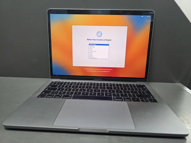 Apple Macbook Pro 2017 A1708 *See Description Intel Core i5 Dual Core 2 ...