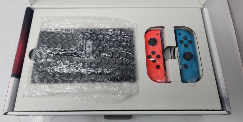 Nintendo Switch 32GB | 059300010851 | Cash Converters