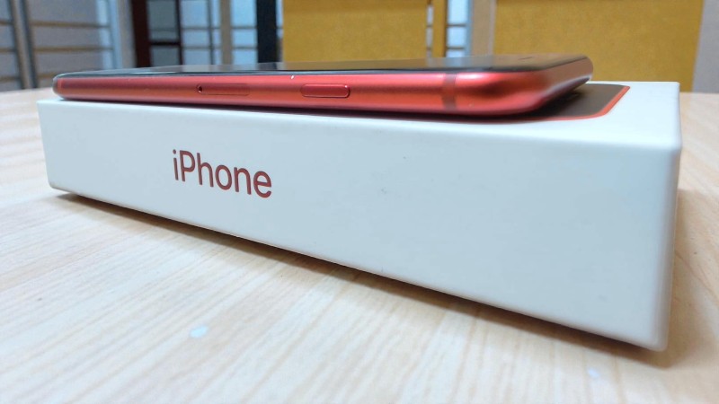 Apple iPhone Se 2020 (Product Red) 64GB 76% Batt iPhone Se 64GB Red ...