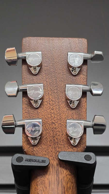 Martin 000 Junior Brown | 054400274439 | Cash Converters