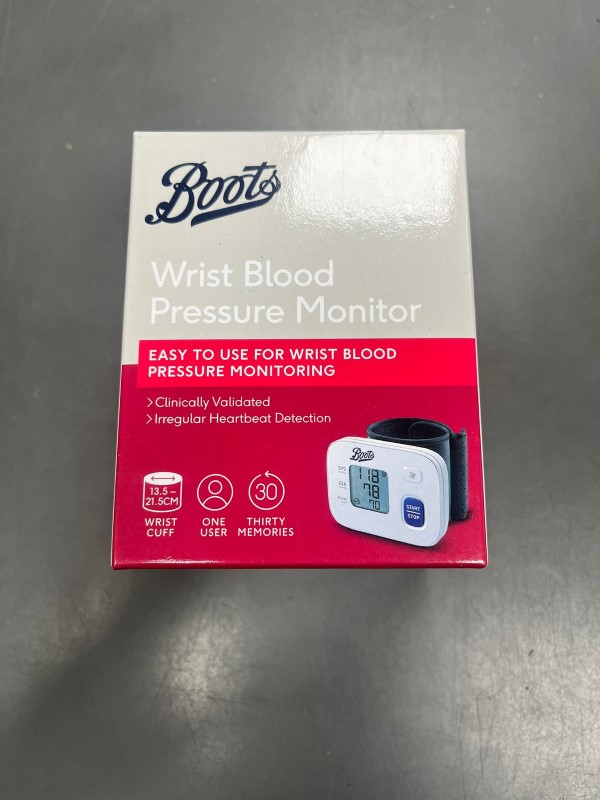Boots Wrist Blood Pressuer Monitor | 031800095348 | Cash Converters