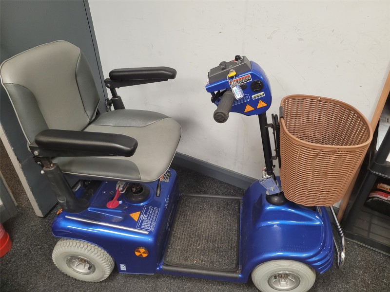 Eden Pathfinder Mobility Scooter Blue | 021600157378 | Cash Converters