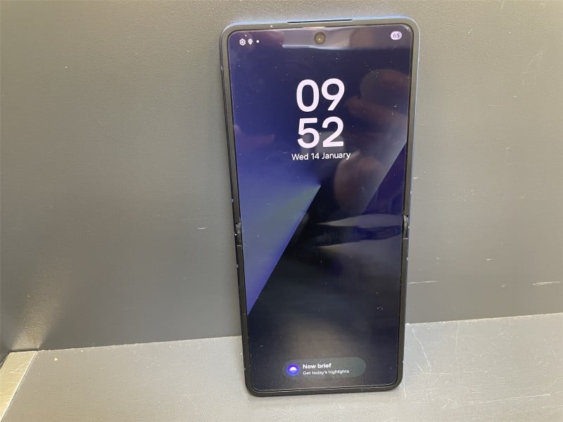 Samsung Z Flip 7 256GB Unlocked Blue | 039400097703 | Cash Converters