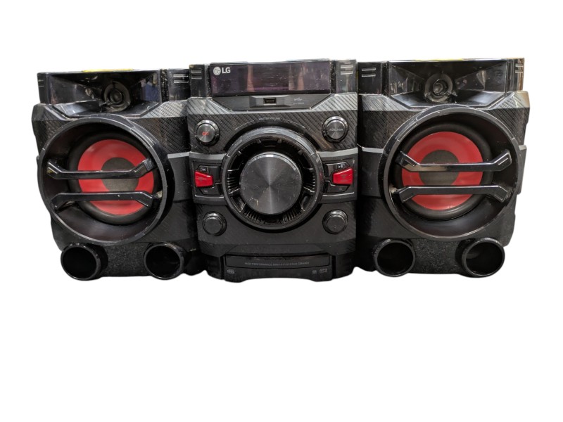 LG 2X Speakers Cm4360 Black | 018500253821 | Cash Converters