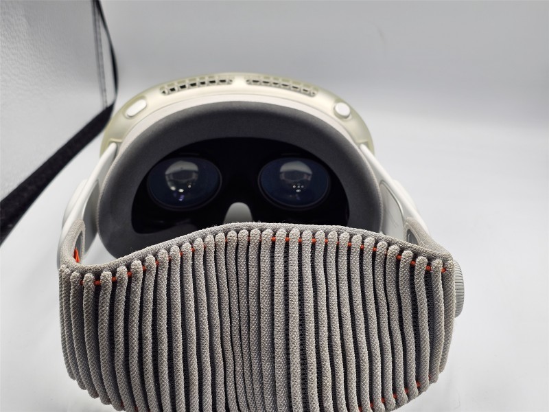 Apple Vision Pro 512GB Black | 044800136817 | Cash Converters