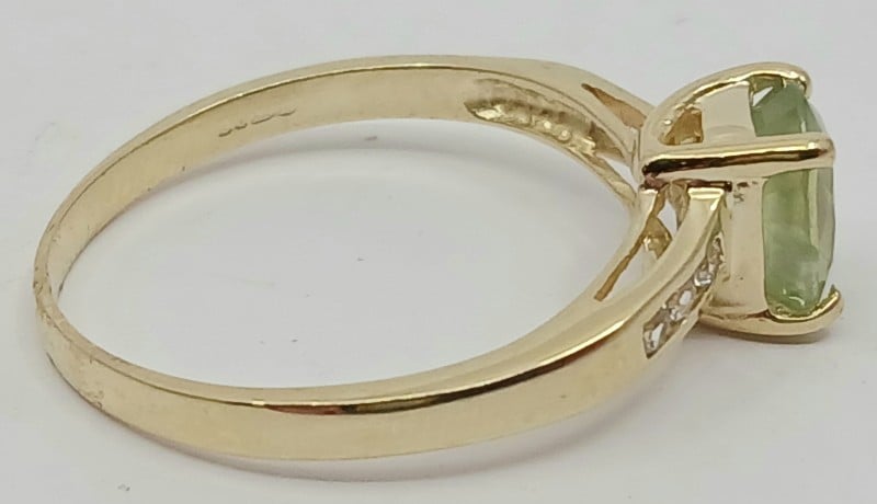 9Ct Green Stone Yellow Gold Ladies Ring Size R | 030100263580 | Cash ...