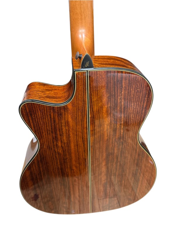 Merida Brown | 020700380554 | Cash Converters