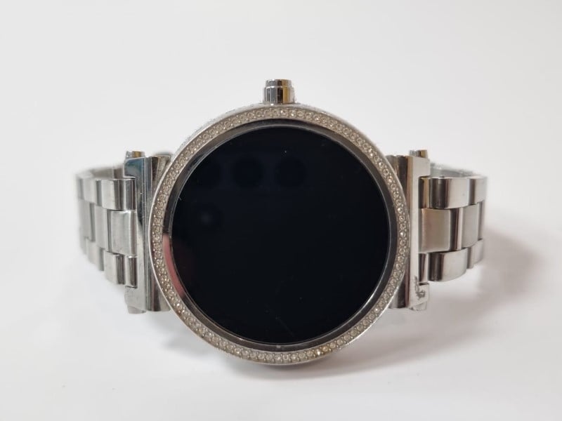 Michael Kors Access Sofie Silver Stone Set Bracelet Smartwatch Dw5b ...