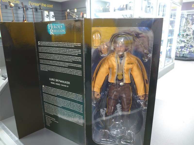 Star Wars Luke Skywalker Heroes Rebellion | 040400190804 | Cash Converters