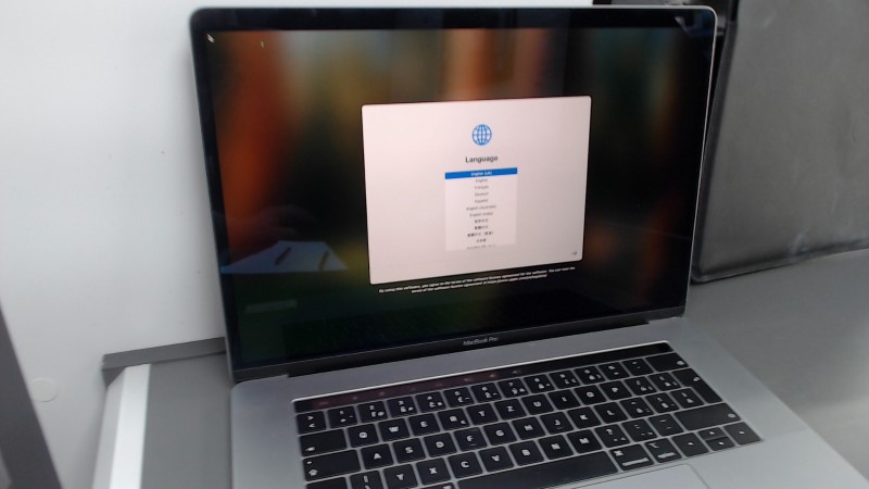 Apple Macbook Pro 2019 Macbook Pro 15 Inch 2019 / Intel Core i7 / 16GB ...