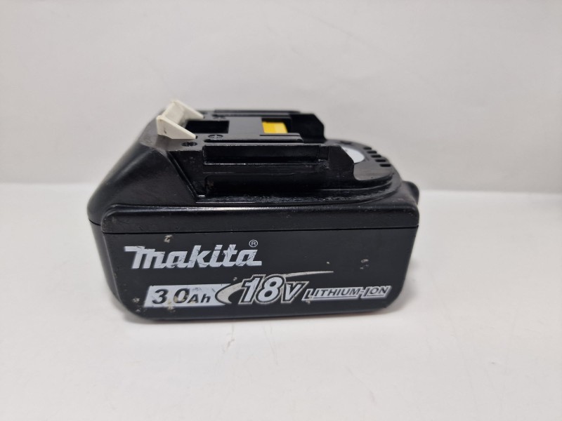 Makita Dbo180 Orbital | 037500097926 | Cash Converters