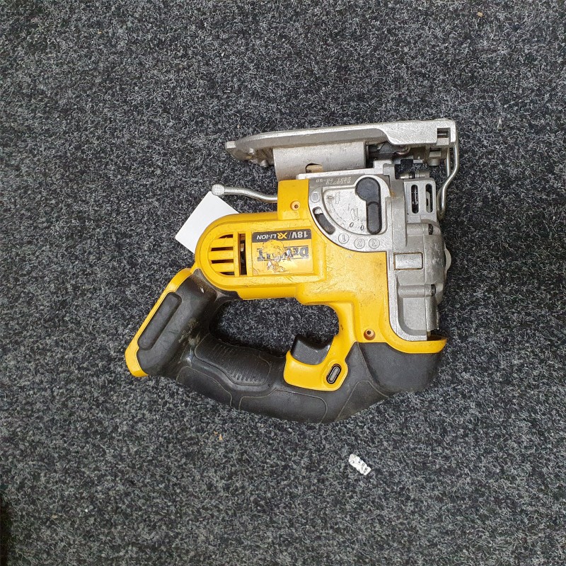 Dewalt Dcs331 | 046900117324 | Cash Converters