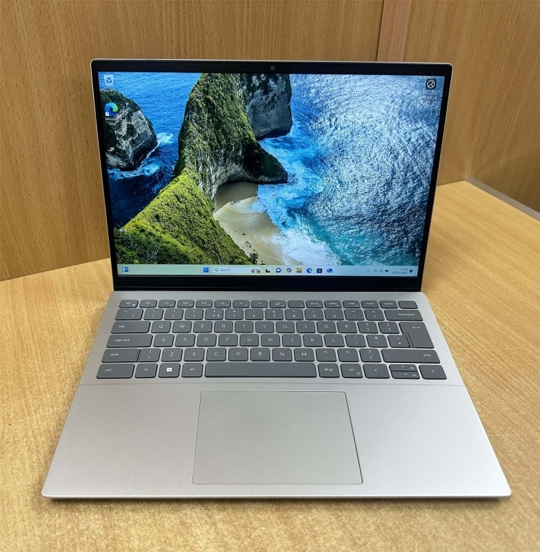 Dell Inspiron 14 5425 AMD Ryzen 7 5825U 16GB 1TB SSD Silver ...