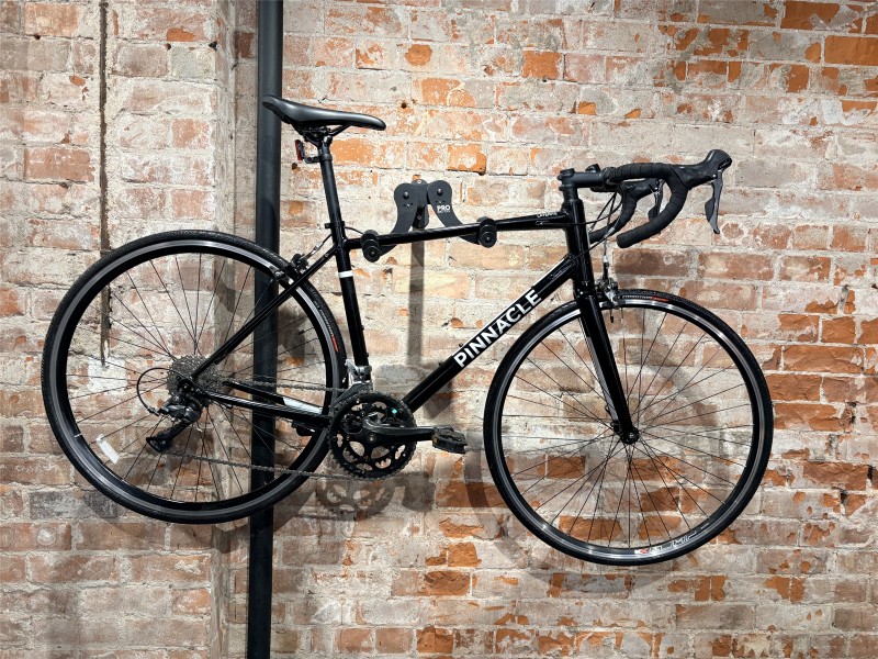 Laterite Pinnacle Racing Bike Black | 021700402689 | Cash Converters