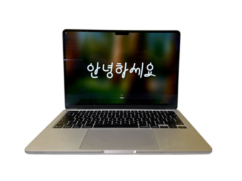 Apple Macbook Air 2025 M4 Chip, 16GB Ram, 512GB, 2025, 100% Battery ...