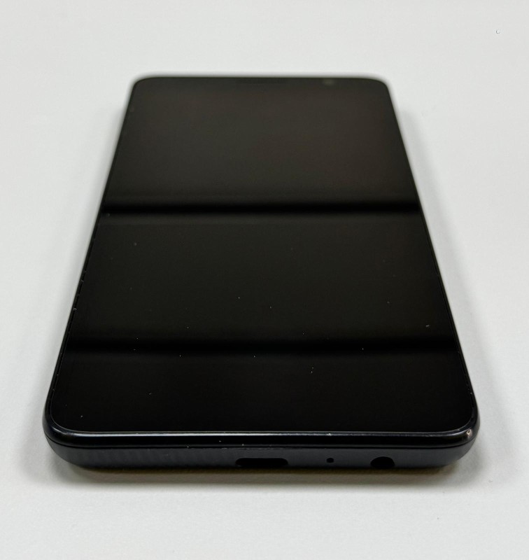 Tcl 501 - Unlocked - 32GB 32GB Black | 046100177349 | Cash Converters