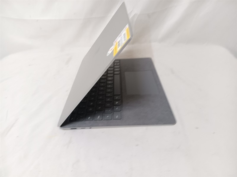 Microsoft Surface Book 3 - Intel i5-1035G7@1.20GHz - 8GB Ram- 256GB SSD ...