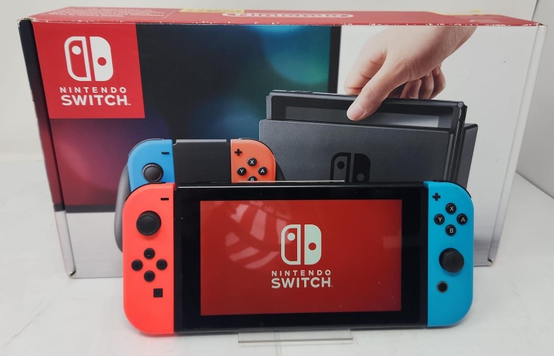 Nintendo Switch 32GB | 059300010851 | Cash Converters