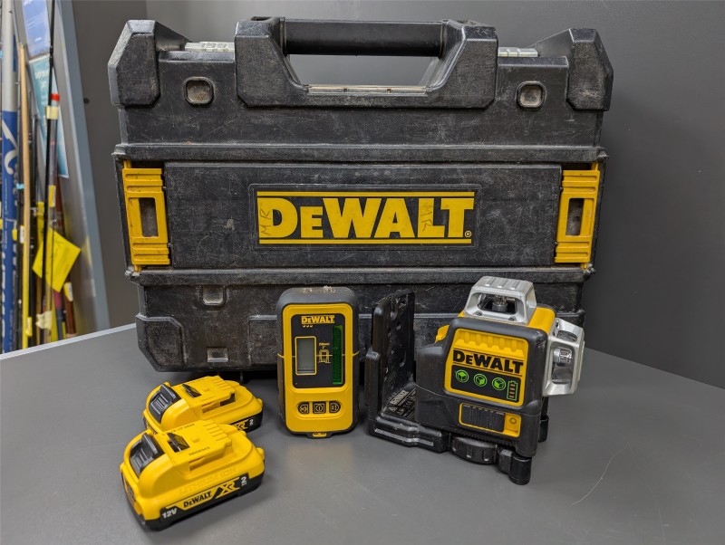 Laser Level Dewalt Dce089g 12V Self-Levelling 360° Cross Line Laser ...