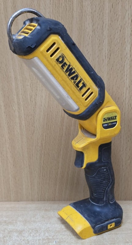 LED Torch Dewalt Dcl050 - Body | 046500131381 | Cash Converters