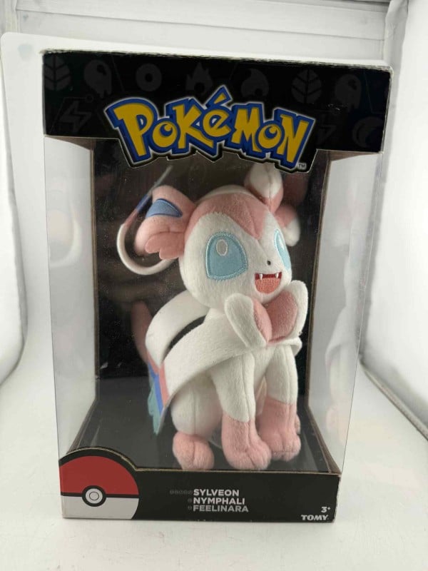 Tomy Sylveon Plush | 030200223771 | Cash Converters