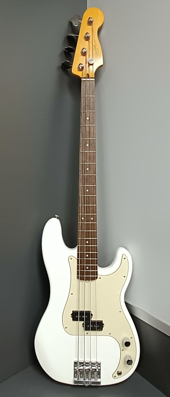 Squier By Fender Classic Vibe 60S Precision Bass Black | 049500125761 ...