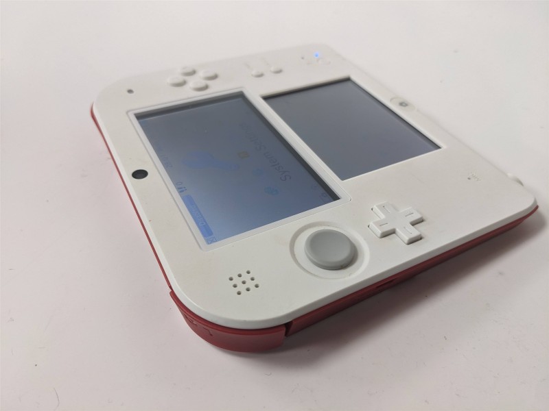 Nintendo 2DS White | 018100195228 | Cash Converters