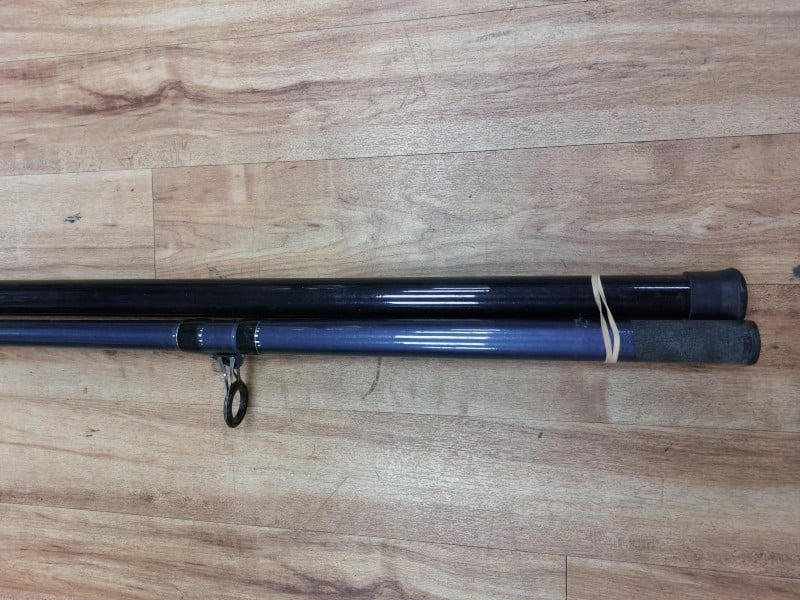 Ron Thompson Surf 390 Black | 020400226805 | Cash Converters