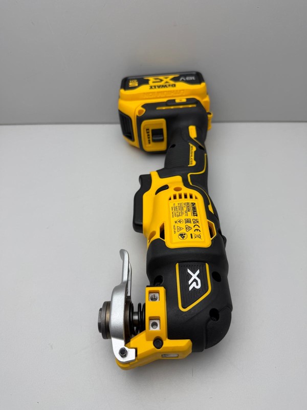 Dewalt Recon Dcs356p1 18V Oscillating Multi Tool With Accessories ...