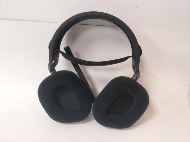 Corsair Hs80 Rgb Wireless Gaming Headset Carbon Black +Usb Dongle Black ...