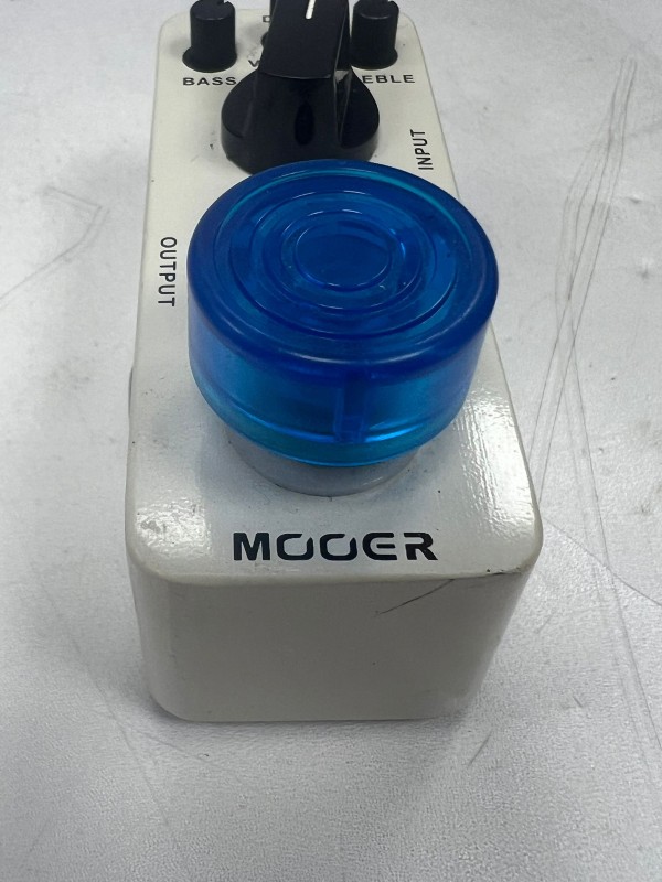 Electric Mooer Pure Boost White | 059500004463 | Cash Converters