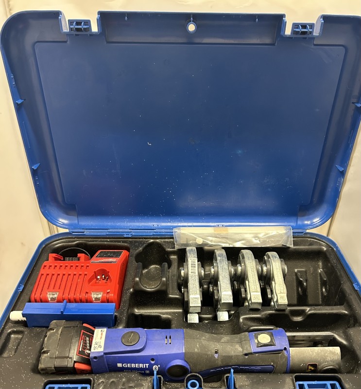 Geberit Novopress Aco203 Plus Black | 048500396193 | Cash Converters