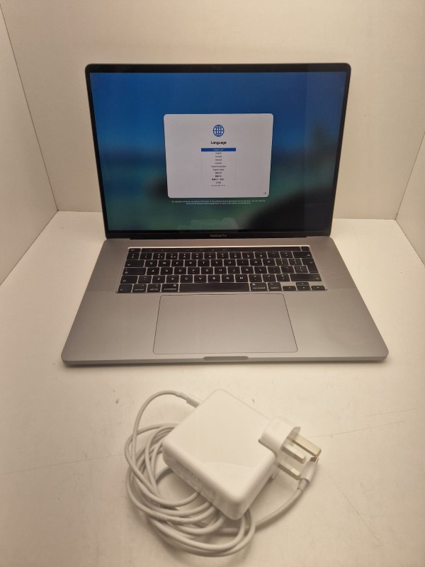 Apple (A2141 Macbook Pro Intel Core i7 16GB 2019 Black | 019600266298 ...
