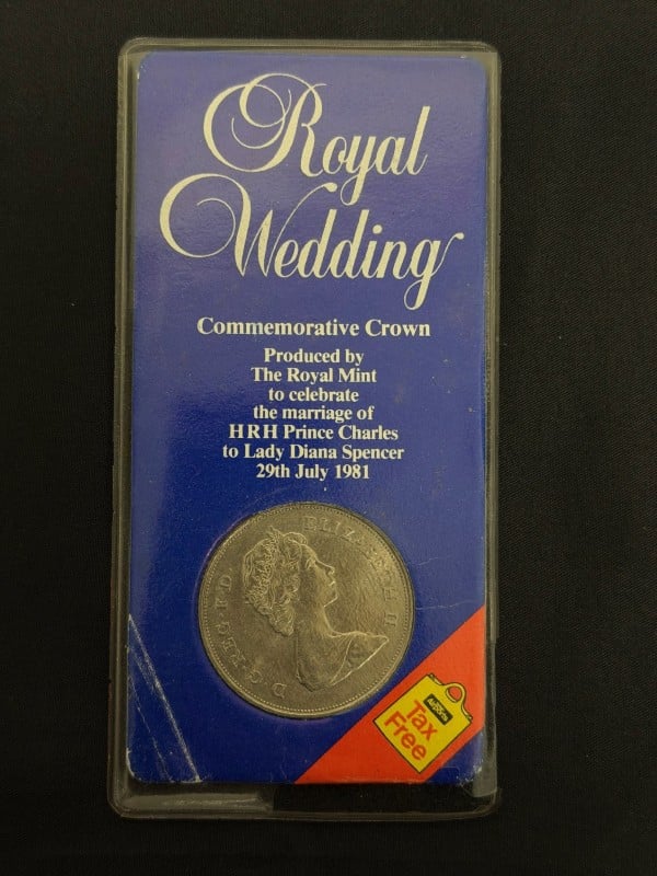 Coin Collection Royal Wedding Commemorative Crown | 049400191926 | Cash ...