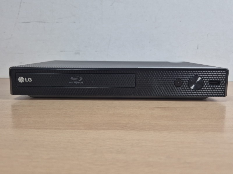 LG Bp350 With Remote | 032100181452 | Cash Converters