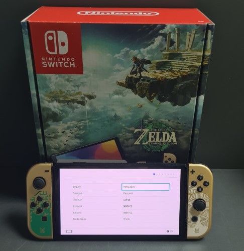 Nintendo Switch Oled Gold | 018000206222 | Cash Converters