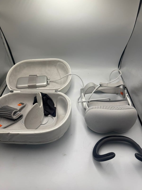 Vision Pro 1TB Apple White | 045500073606 | Cash Converters