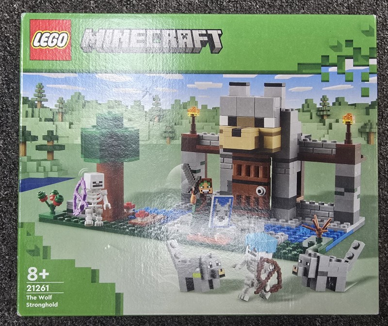 Lego 21261 Minecraft The Wolf Stronghold *New Sealed* Purple ...