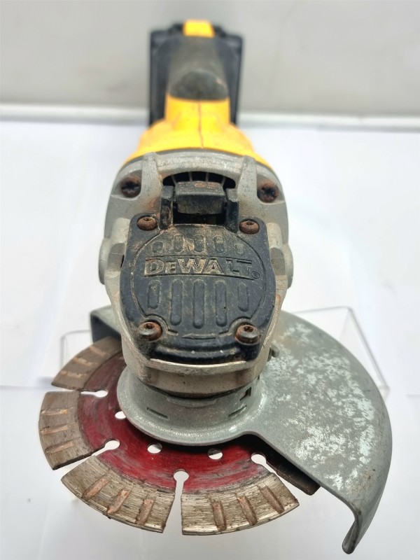 Dewalt Dcg412 | 021000143631 | Cash Converters