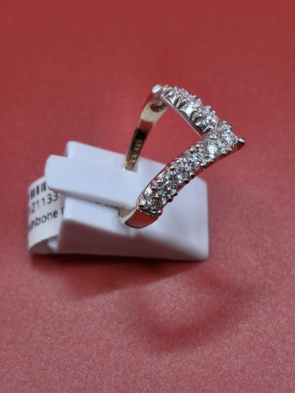 9Ct Cz Wishbone Ring Ring With Stone Size Q | 033400121133 | Cash ...