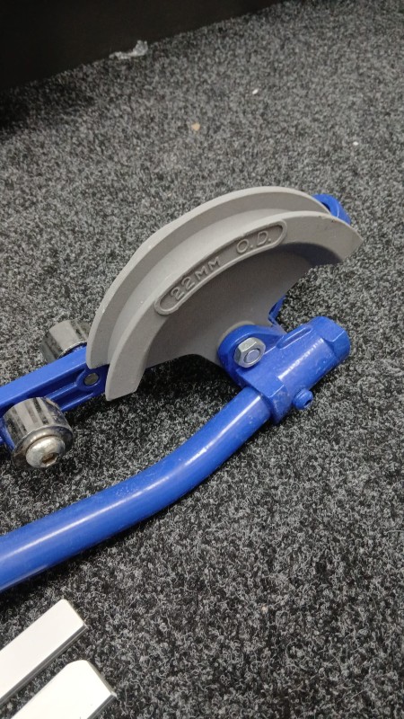 Pipe Bender 22M O.D | 045700044090 | Cash Converters