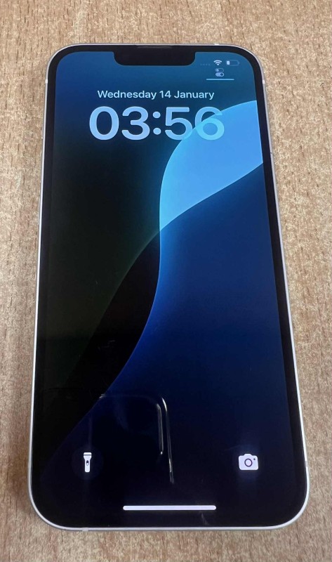 Apple iPhone 13 128GB 128GB White | 021600152406 | Cash Converters