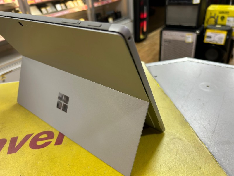 Microsoft Surface Pro 1796 256GB Silver | 022600161868 | Cash Converters