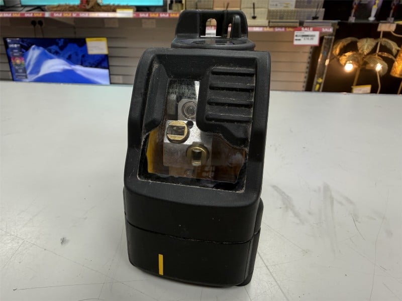 Dewalt Dw088 Laser Level (Red Laser) | 039600422680 | Cash Converters