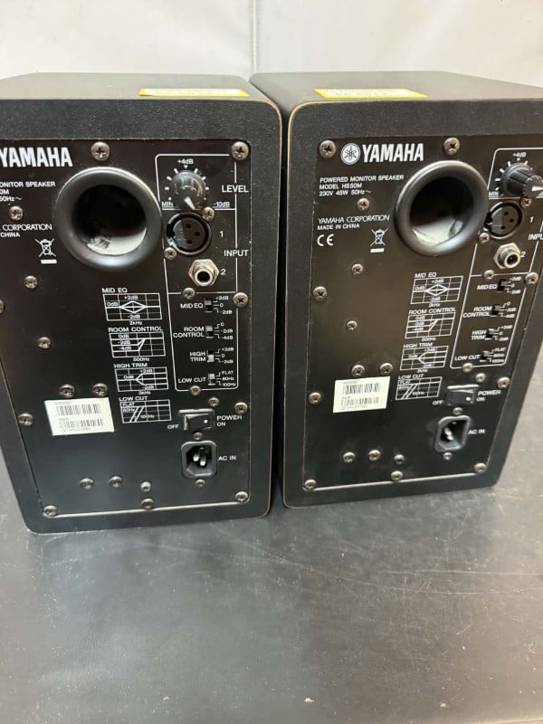 Yamaha 40W Black | 054800046195 | Cash Converters