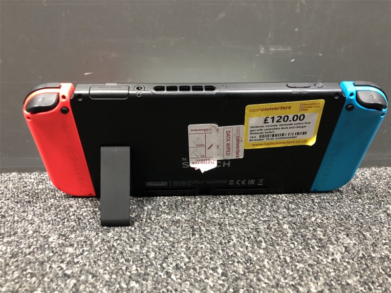 Nintendo Switch Black | 018000226463 | Cash Converters