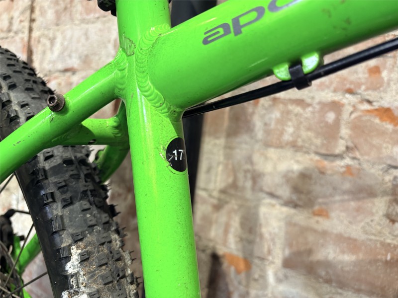 Apollo Valier Green Mountain Bike Green | 021700401054 | Cash Converters