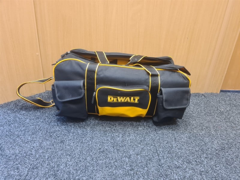 Dewalt Toolbag Black | 044400075689 | Cash Converters